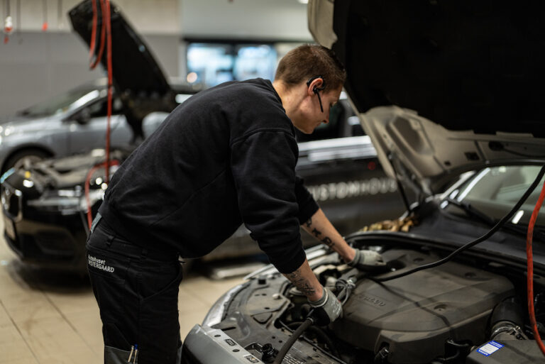 Autohuset Vestergaard - Bilby Hillerød